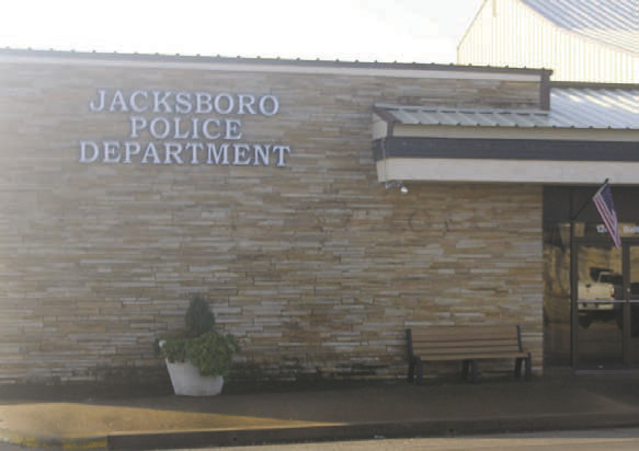City manager places police chief, two officers on leave | Jacksboro ...
